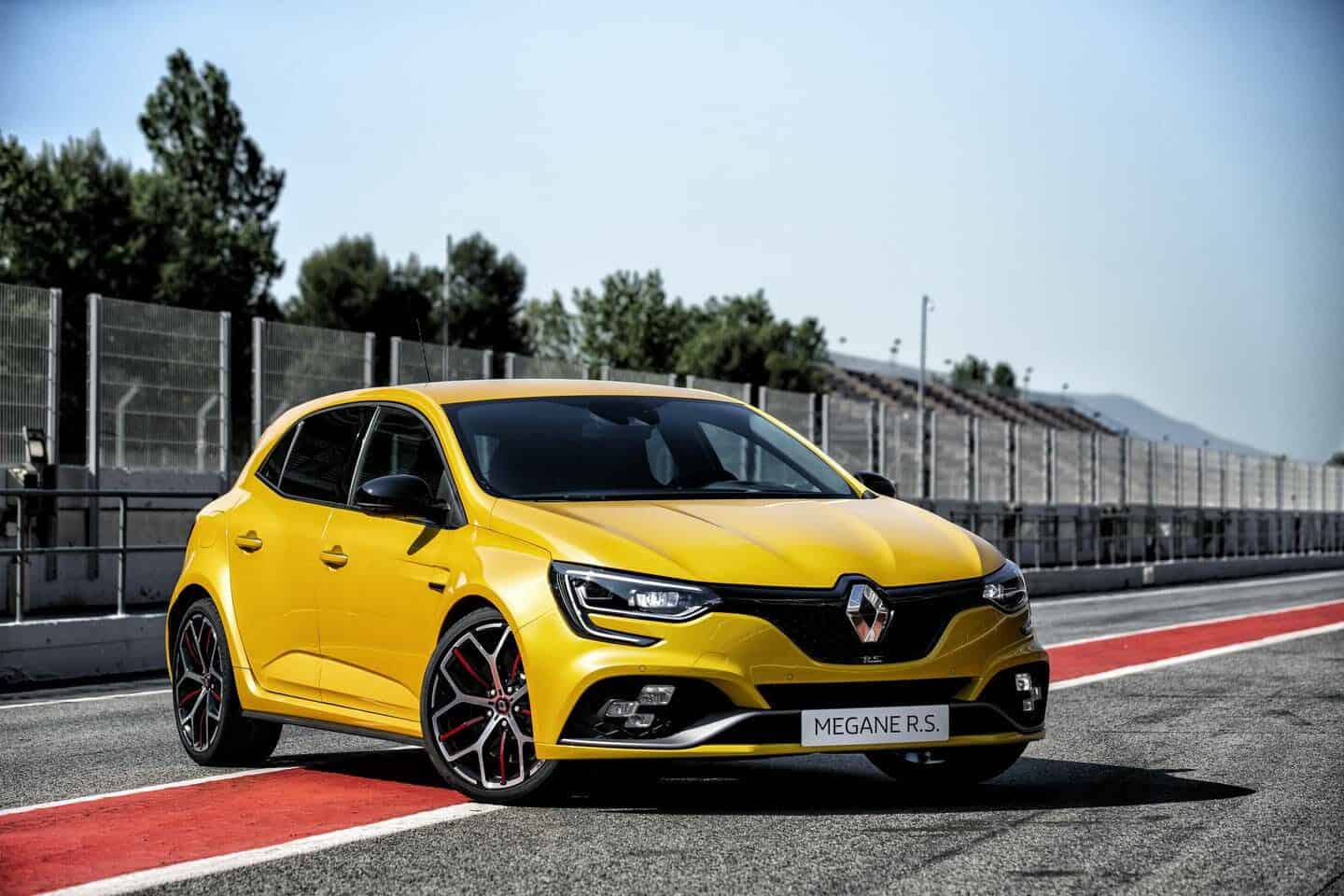 Nowy Renault Megane R.S. z tytułem Best Hot Hatch ST Torque Awards ...