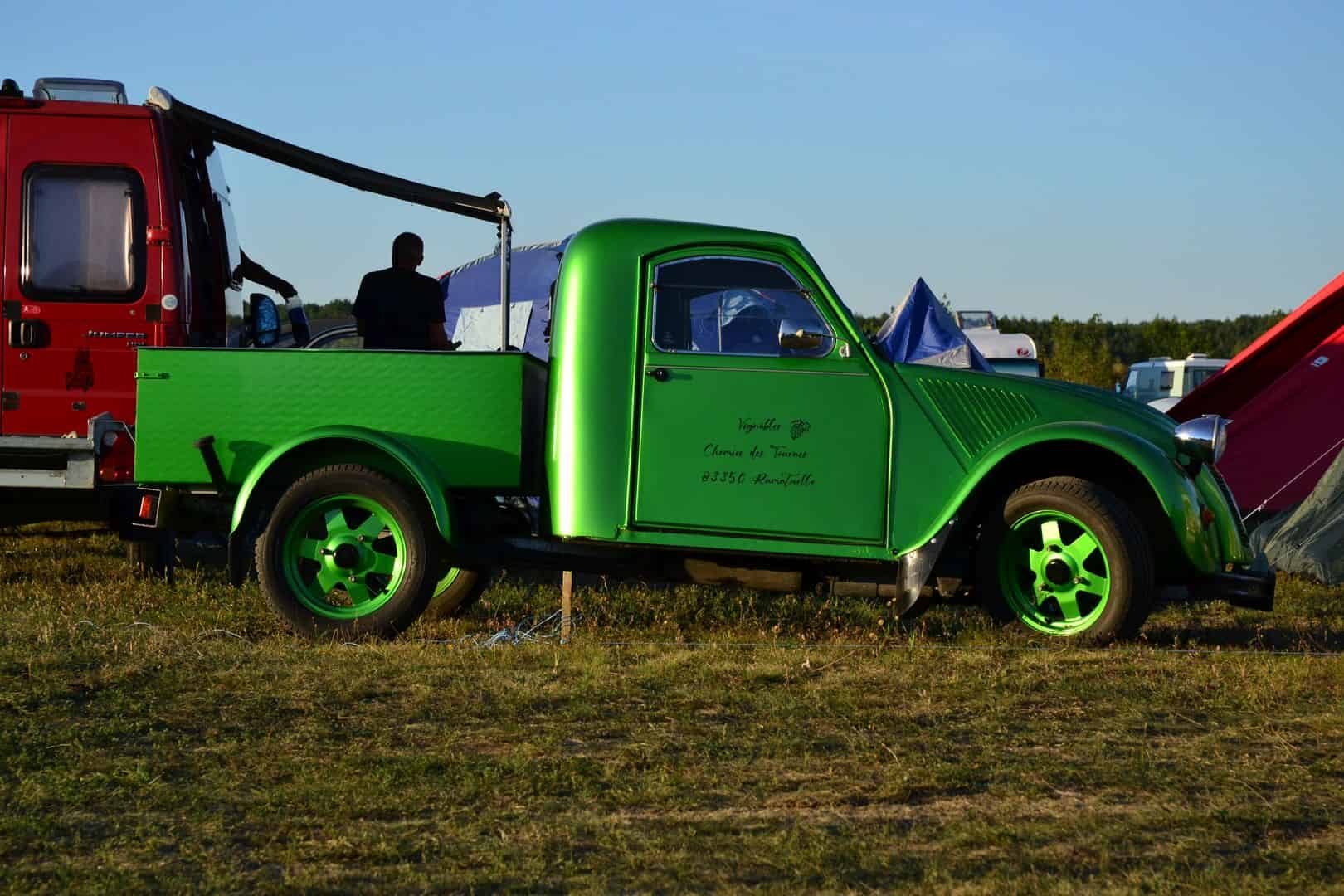 Citroën 2CV pick-up w stylu amerykańskim. Dlaczego kaczka to najlepszy ...